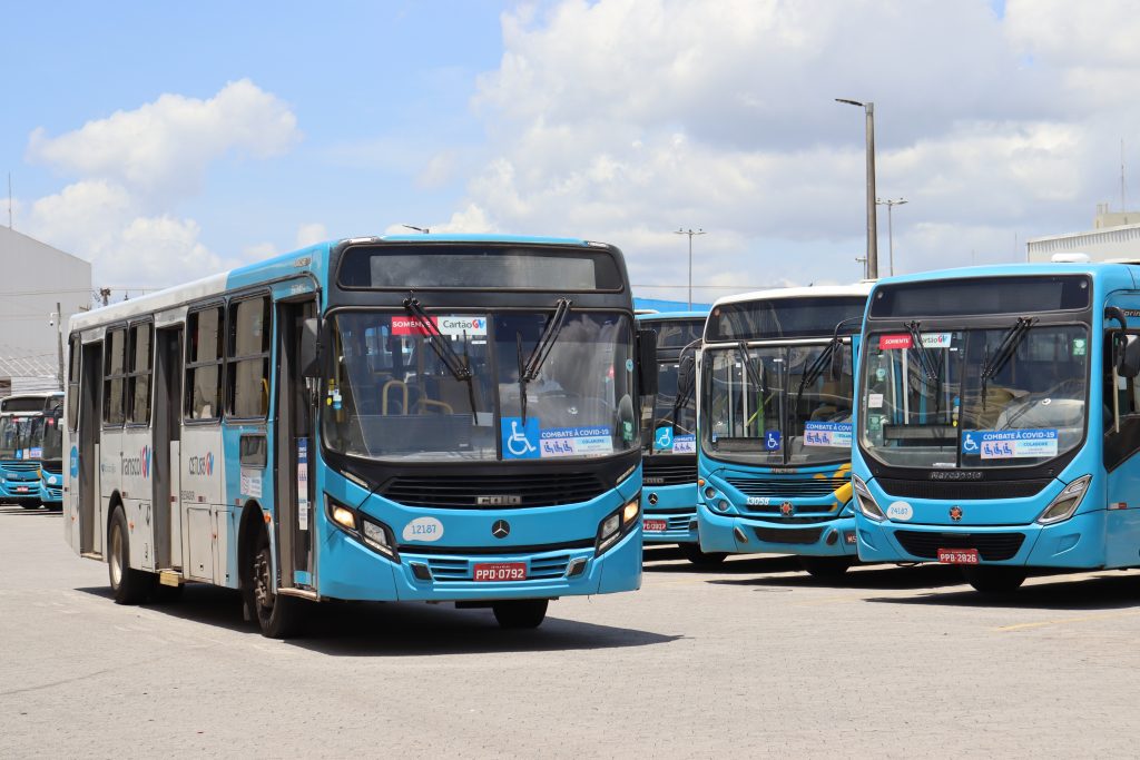 Transcol terá reforço em linhas no Réveillon - GVBus